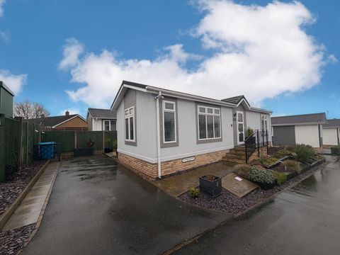 New Road, Featherstone, Wolverhampton WV10, 2 bed mobile/park home for ...