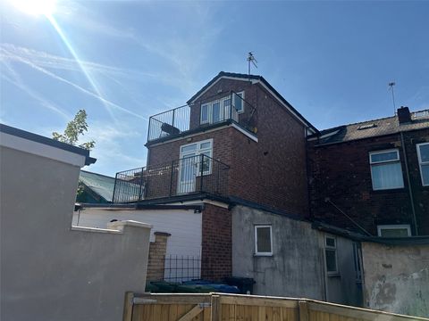 Church Street West, Radcliffe, Manchester, Greater Manchester M26, 4 ...