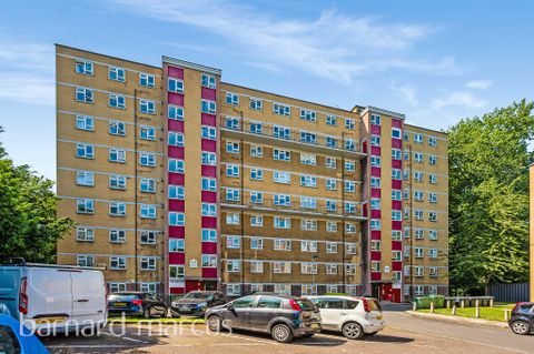 3 bed flat for sale in Sheen Road, Richmond TW9, £400,000 - Zoopla