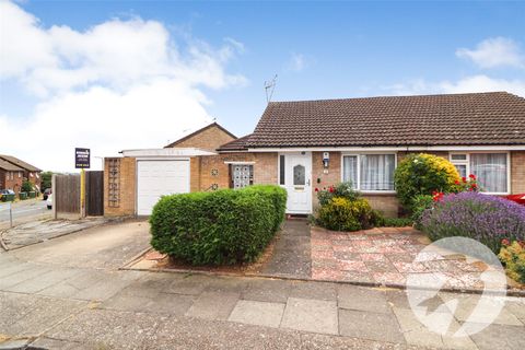 Wyatt Road, Crayford, Dartford DA1, 2 bed bungalow for sale, £400,000 - Zoopla