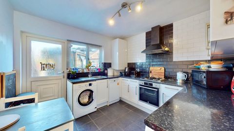 Marnham Crescent, Greenford UB6, 2 bed maisonette for sale, £325,000 ...