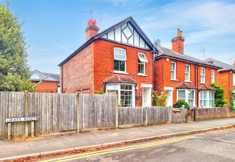 3 bed detached house for sale in Grays Road, Farncombe, Godalming ...