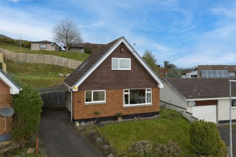 Croft Road, Inverness IV3, 3 bed detached house for sale, £254,000 - Zoopla