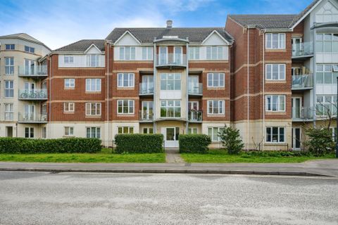 Pacific Way, Derby DE24, 2 bed flat for sale, £140,000 - Zoopla