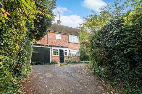 Rotherfield Way, Emmer Green, Reading RG4, 3 bed semi-detached house ...