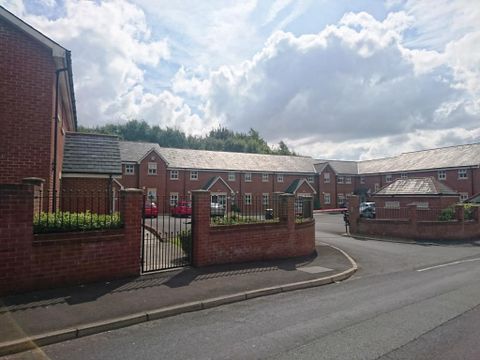 Marshes Fold, Parsonage Road. Walkden, Manchester M28, 2 bed flat to ...