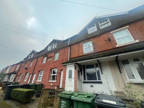 Prospect Road North, Redditch B98, 3 bed property to rent, £1,050 pcm ...