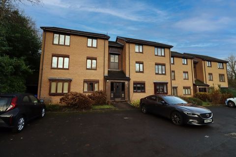 1 bed flat for sale in Burnfield Gardens, Glasgow G46, £100,000 - Zoopla