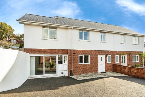 Victoria Gardens, Exeter Road, Exmouth, Devon EX8, 4 bed semi-detached ...