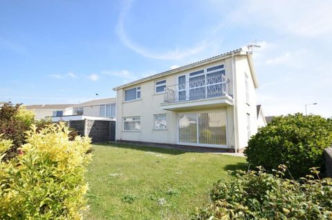 Rest Bay Close, Rest Bay, Porthcawl CF36, 2 bed flat for sale, £285,000 ...