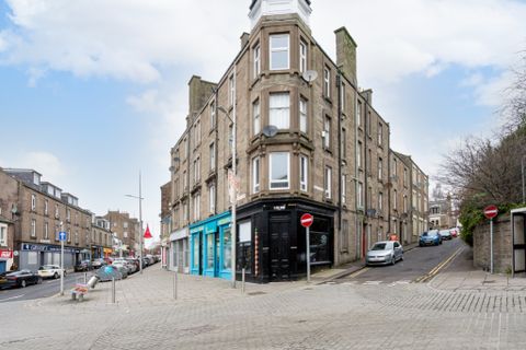 2 bed flat to rent in Bright Street, Lochee East, Dundee DD2, £850 pcm ...