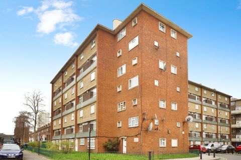 Beaconsfield Road, London N9, 2 bed flat for sale, £250,000 - Zoopla