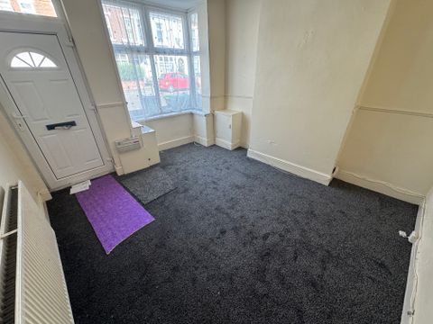 Westfield Road, Smethwick B67, 3 bed terraced house to rent, £1,100 pcm ...