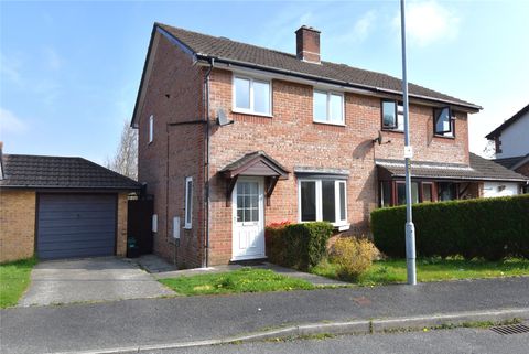 Manor View, Par, Cornwall PL24, 3 bed semi-detached house for sale, £ ...