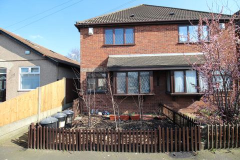 1 bed semi-detached house to rent in Benjamin Court, Betterton Road ...