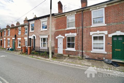 2 bed terraced house for sale in Priory Street, Colchester CO1, £ ...