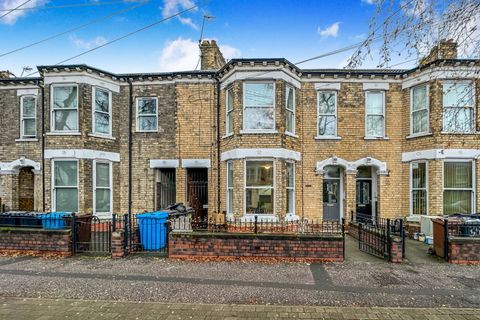 6 bed block of flats for sale in Flats 1-4 Plane Street, Hull HU3, £ ...