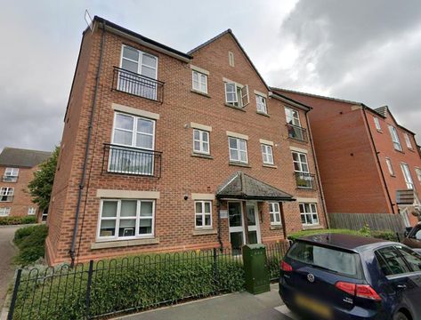 Knighton Lane, Leicester LE2, 2 bed flat to rent, £950 pcm - Zoopla