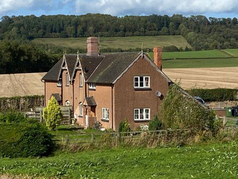 Burrington, Ludlow SY8, 3 bed cottage to rent, £1,425 pcm - Zoopla