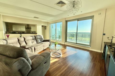 2 bed flat for sale in Waterside Way, Sneinton, Nottingham NG2, £ ...