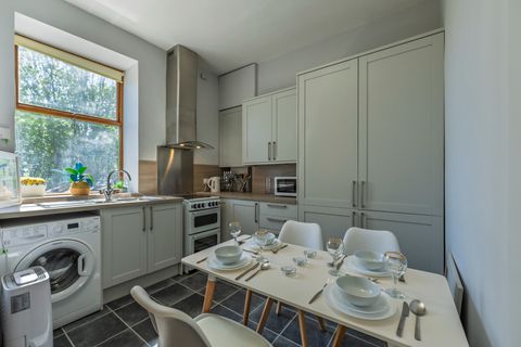 Hartington Road, Mannofield, Aberdeen AB10, 2 bed flat for sale, £ ...