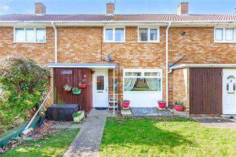 3 bed terraced house for sale in Little Bentley, Basildon, Essex SS14 ...