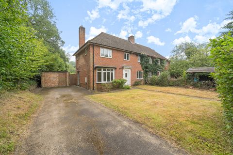 Copse Edge, New Inn Lane, Guildford GU4, 3 bed semi-detached house for ...