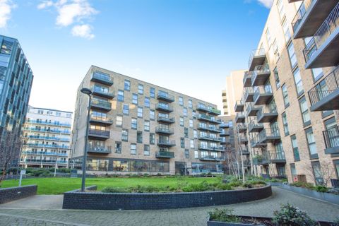 Lyon Road, Harrow HA1, 2 bed flat for sale, £475,000 - Zoopla