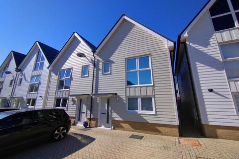 2 bed semi-detached house to rent in Trinity Drive, Folkestone, Kent ...