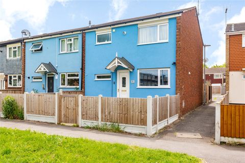 3 bed end terrace house for sale in Hereford Walk, Basildon, Essex SS14 ...