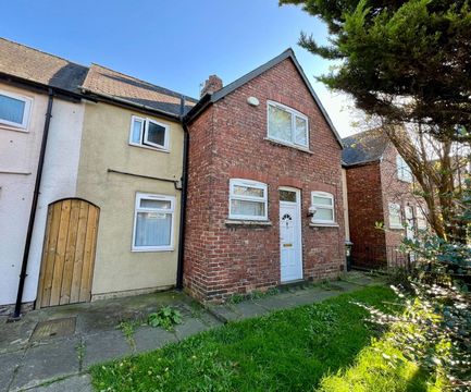 3 bed terraced house for sale in Valley Road, Middlesbrough TS4, £ ...