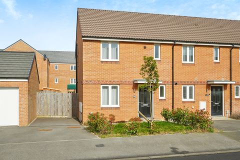 3 bed end terrace house for sale in Vickers Way, Grove, Wantage OX12, £ ...