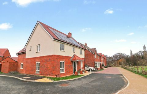 Troon Road, Botley SO32, 4 bed detached house for sale, £575,000 - Zoopla