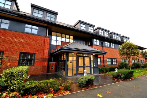 Parkgate House, Great North Road, Hatfield AL9, 1 bed flat for sale, £ ...