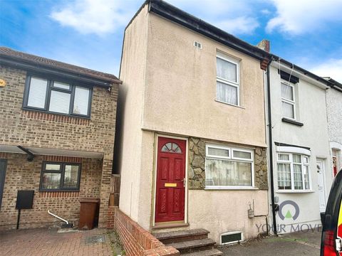 Upper Luton Road, Chatham, Kent ME5, 3 bed end terrace house for sale ...