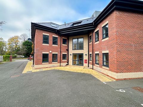 Allerton Road, Mossley Hill, Liverpool L18, 3 bed flat for sale, £ ...