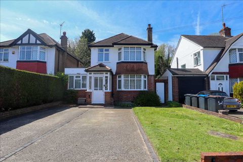 3 bed detached house for sale in Chaldon Way, Coulsdon CR5, £625,000 ...