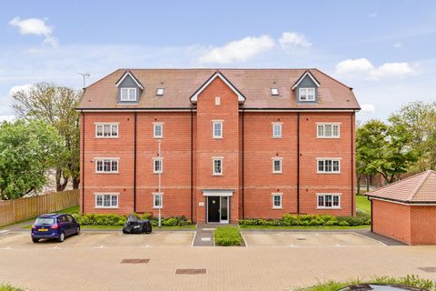 Colonel Drive, Folkestone CT20, 2 bed flat to rent, £1,250 pcm - Zoopla