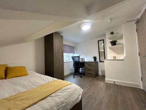 1 bed flat to rent in New North Road, Central, Exeter EX4, £690 pcm ...