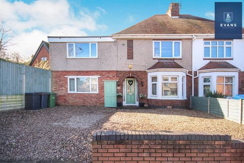 4 bed semi-detached house for sale in Royal Oak Lane, Ash Green ...