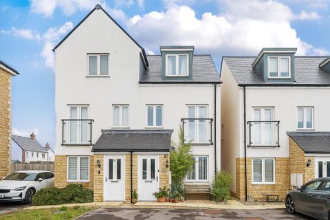 3 bed semi-detached house for sale in Macdonald Lane, Witney OX29, £ ...