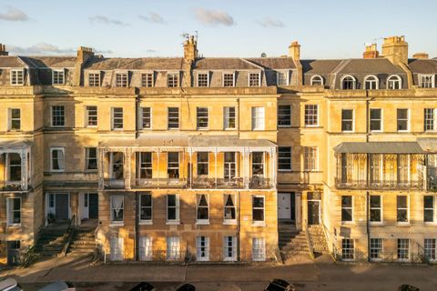 Lansdown Place, Cheltenham GL50, 2 bed flat to rent, £1,850 pcm - Zoopla