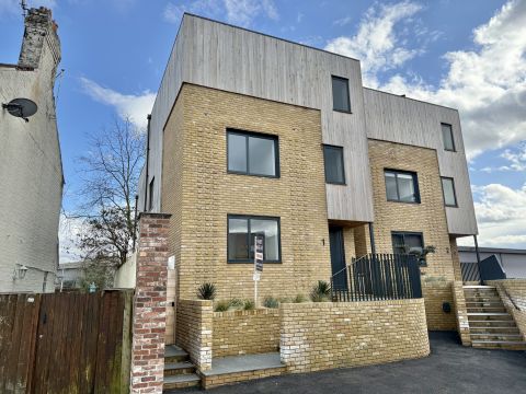 5 bed detached house for sale in Courtenay Road, Exeter EX2, £514,500 ...
