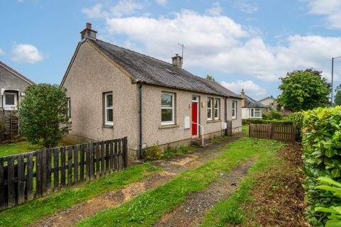 Drummond Place, Callander FK17, 3 bed detached house for sale, £195,000 ...