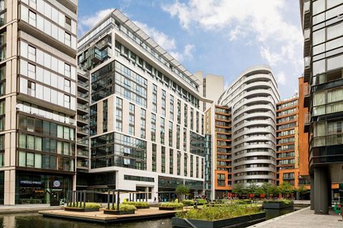 3 bed flat to rent in Merchant Square East, London W2, £7,063 pcm - Zoopla
