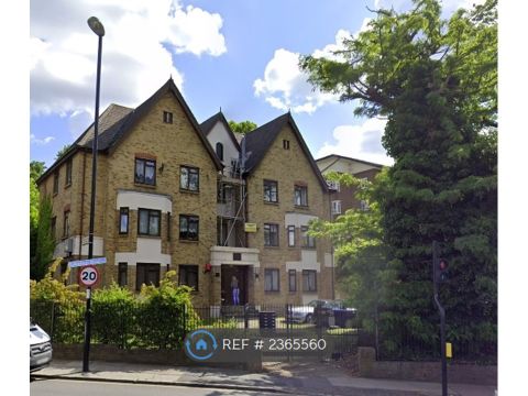 2 bed flat to rent in Dukes Court, London SE13, £1,700 pcm - Zoopla