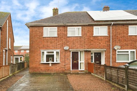 Canterbury Road, Worcester, Worcestershire WR5, 3 bed end terrace house ...