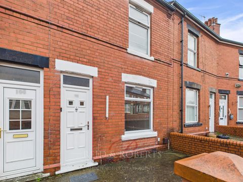 Smithfield Road, Wrexham LL13, 2 bed terraced house for sale, £125,000 ...