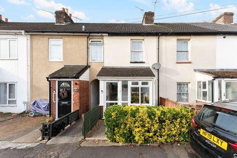 2 bed terraced house for sale in Gorringe Road, Salisbury SP2, £225,000 - Zoopla