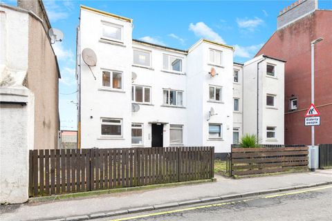 1 bed flat for sale in Gateside Street, Largs, North Ayrshire KA30, £ ...